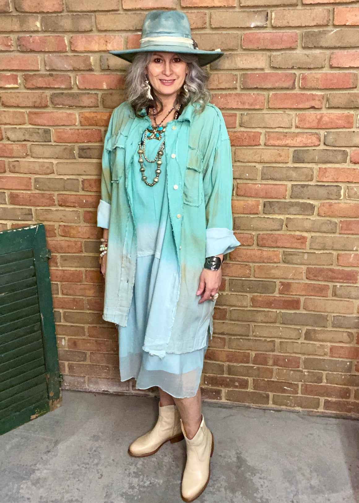 A Rare Bird – Vintage Vault Boutique